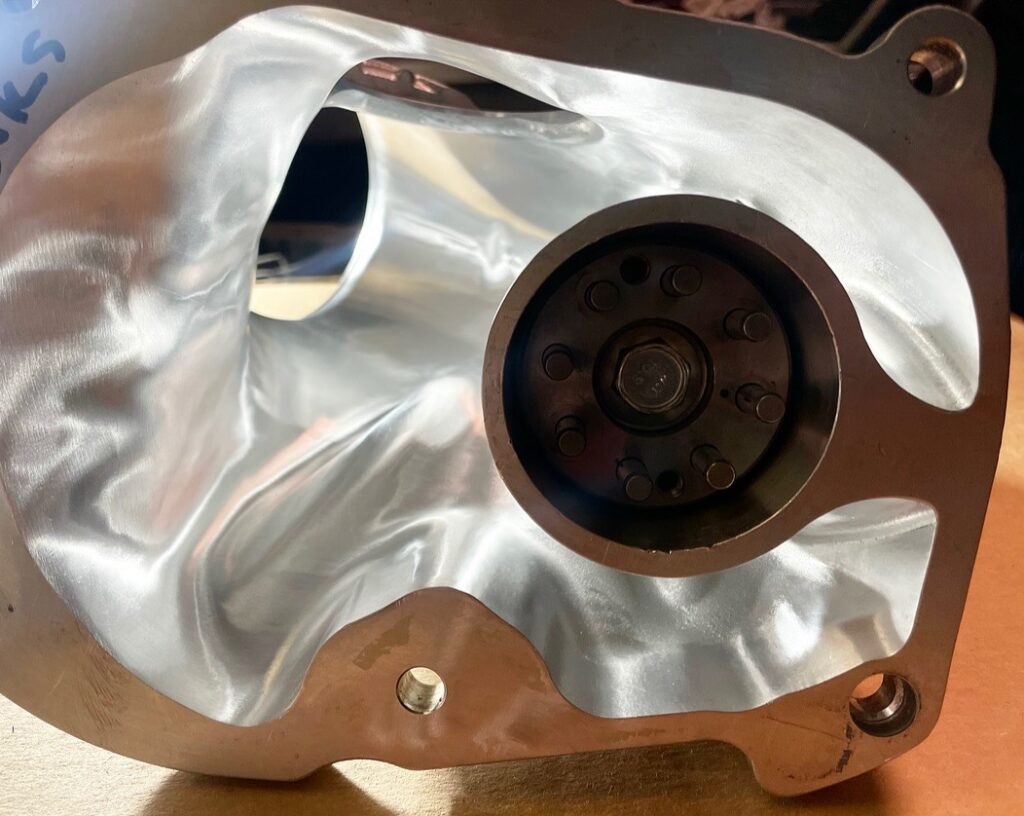 Ported 2.4L Stock Bearing Plate & Snout - SHOPHELLCAT